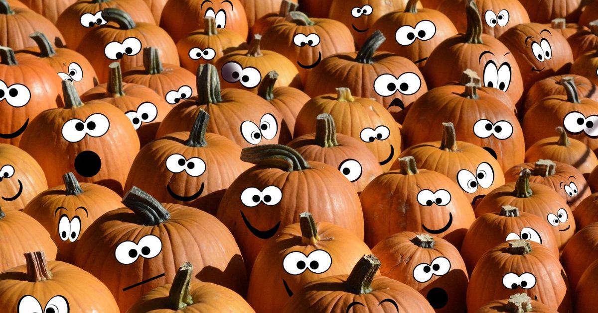 Halloween minigolf action around the UK | Crazy Golf Blog